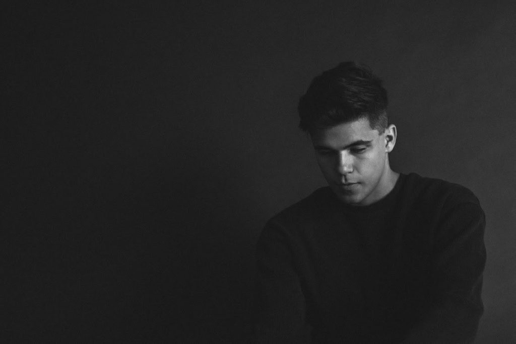 Peter Manos nous dévoile une composition délicieuse : "Out of Love ...