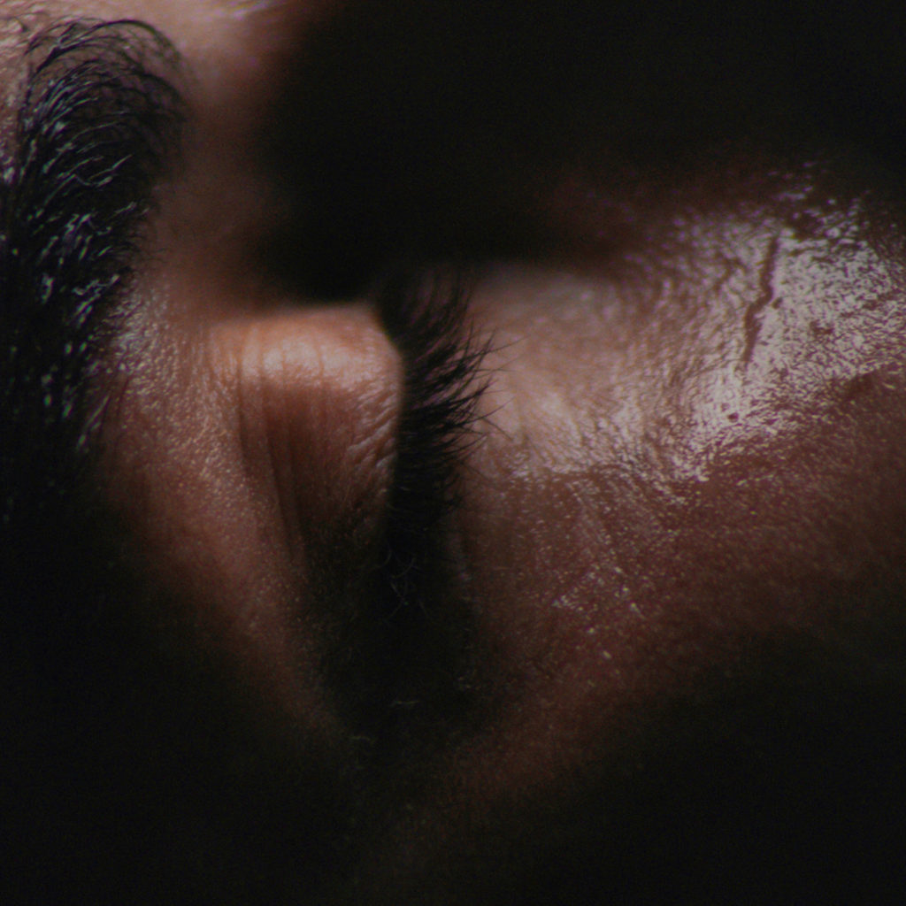 “Tactile” : Fhin de retour avec Aloïse Sauvage - La Distillerie Musicale